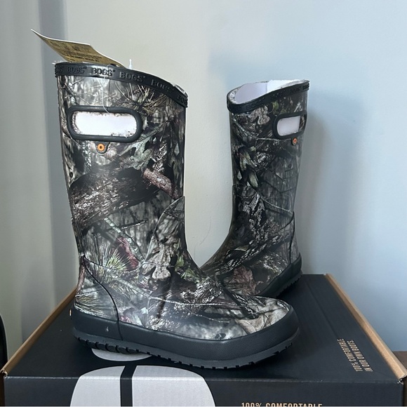 BOGS Bloom kids rubber boots plush lining with handle in mossy oaks ...